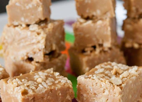 Crispy Peanut Butter Fudge - The Best Peanut Butter Fudge Recipe