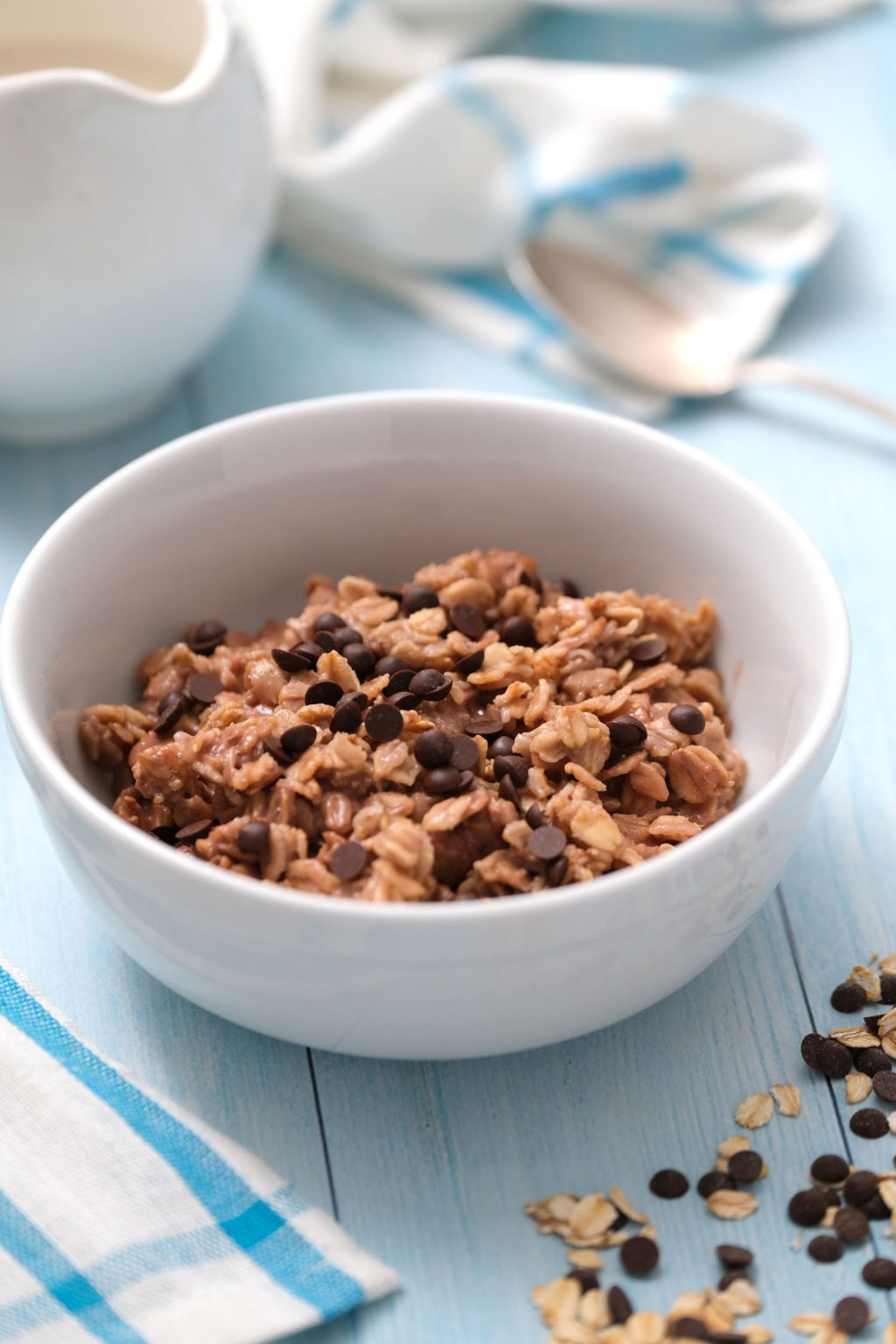 Chocolate Protein Powder Oatmeal - Healthy breakfast recipe!