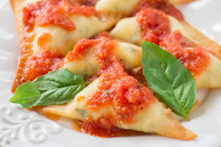 Baked Three Cheese Ravioli - SO EASY TO MAKE!