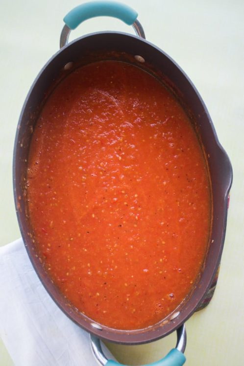 Roma Tomato Sauce Recipe - Easy Made With Fresh Tomatoes!