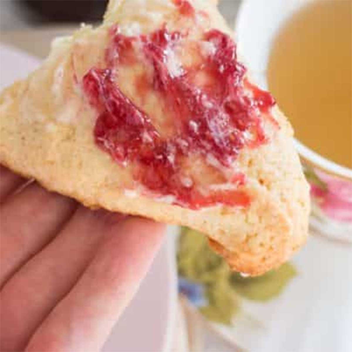 Easy Scones Recipe - Ready in 30 Minutes from Start to Finish!