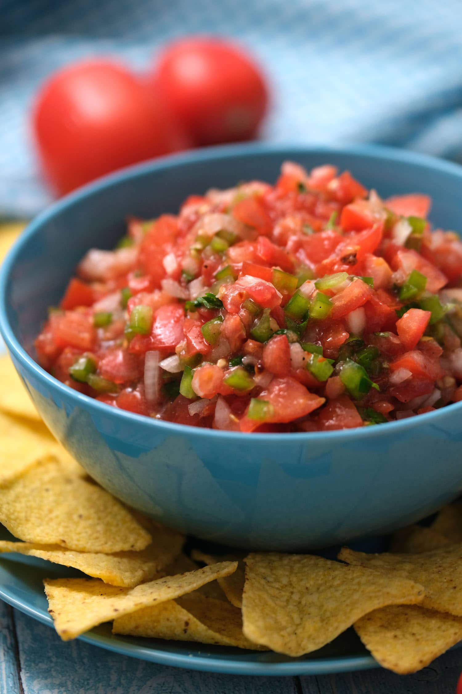Fresh Tomato Salsa - Easy Homemade Salsa Recipe