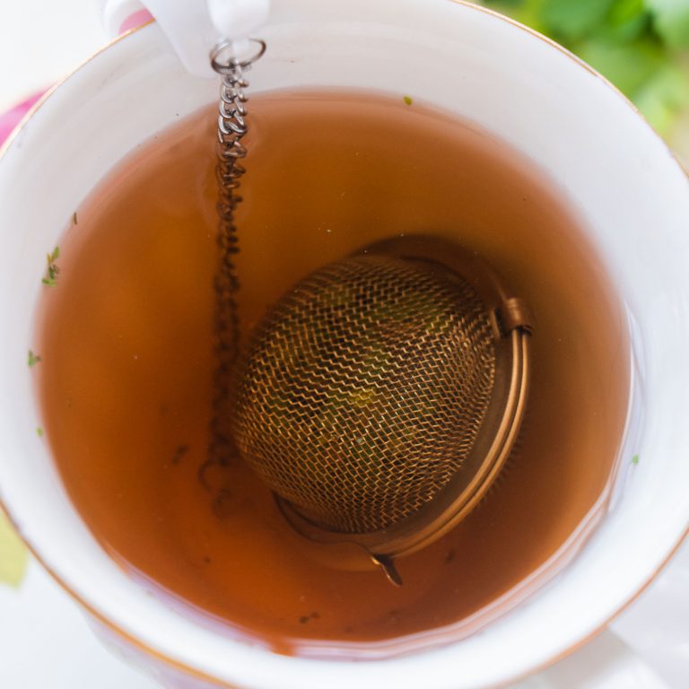 How to Make Parsley Tea (fresh or dried parsley) - Brooklyn Farm Girl