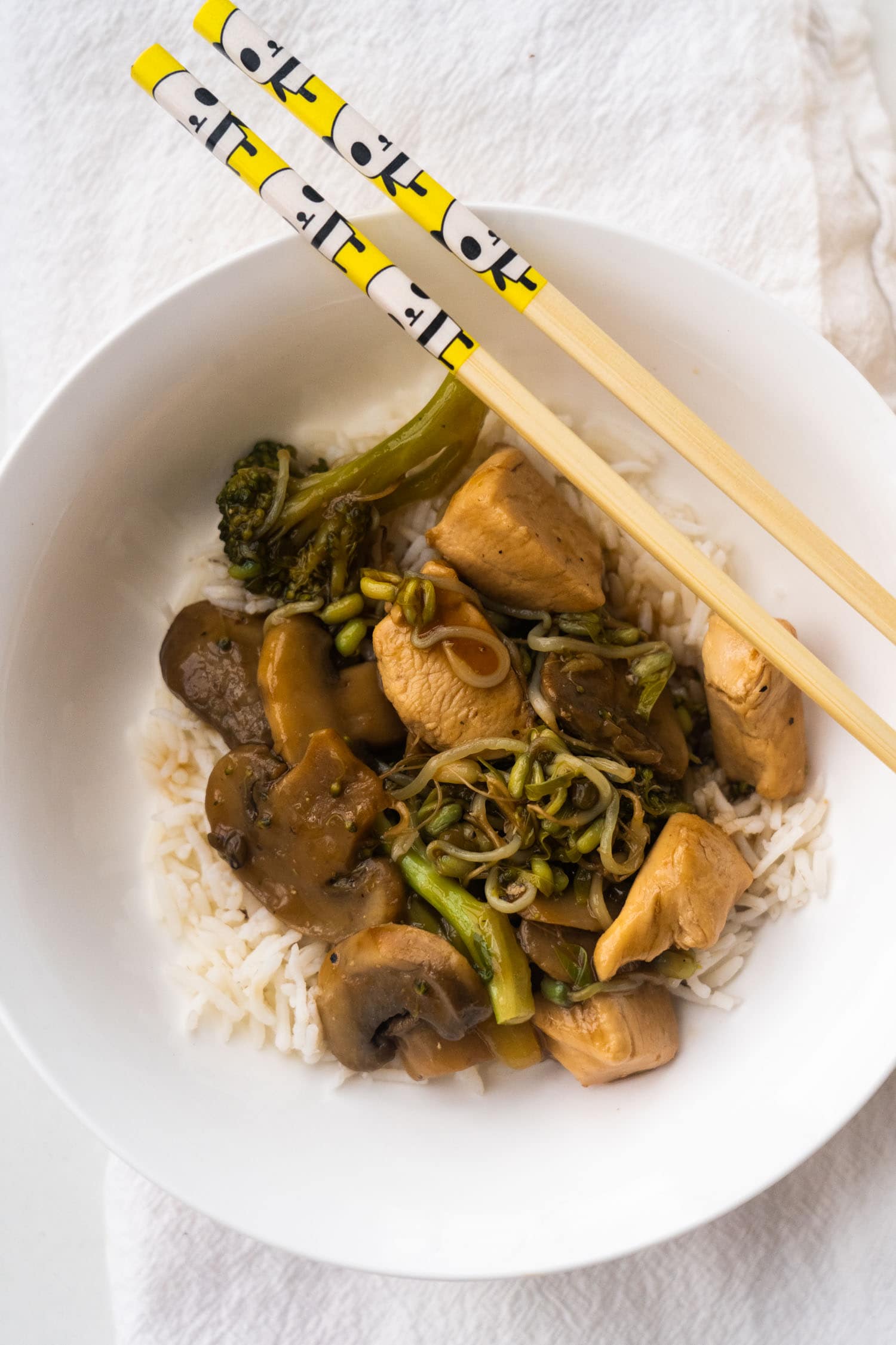 Chicken Chow Mein - Brooklyn Farm Girl