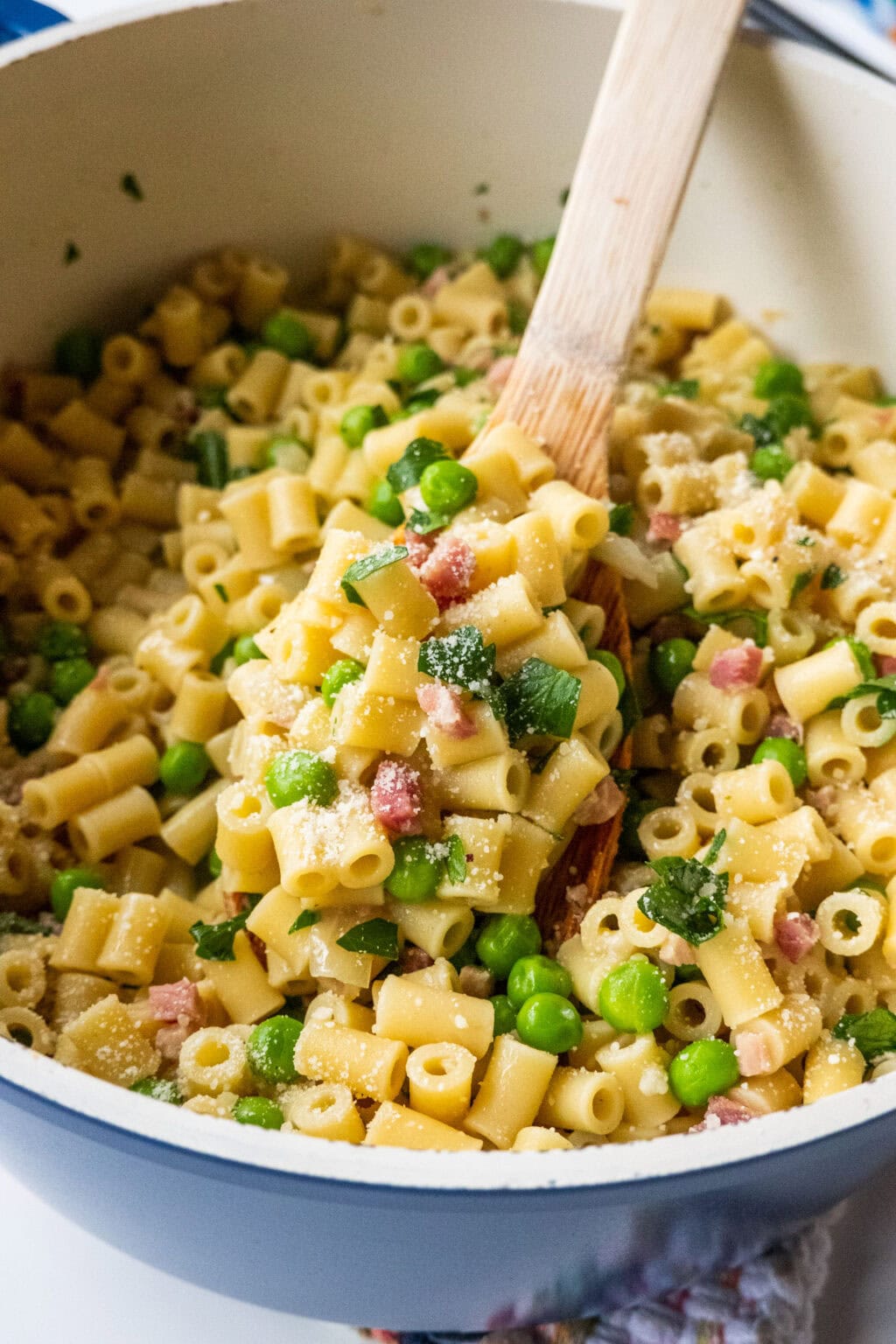Pasta and Peas (30 Minute Family Meal) - Brooklyn Farm Girl