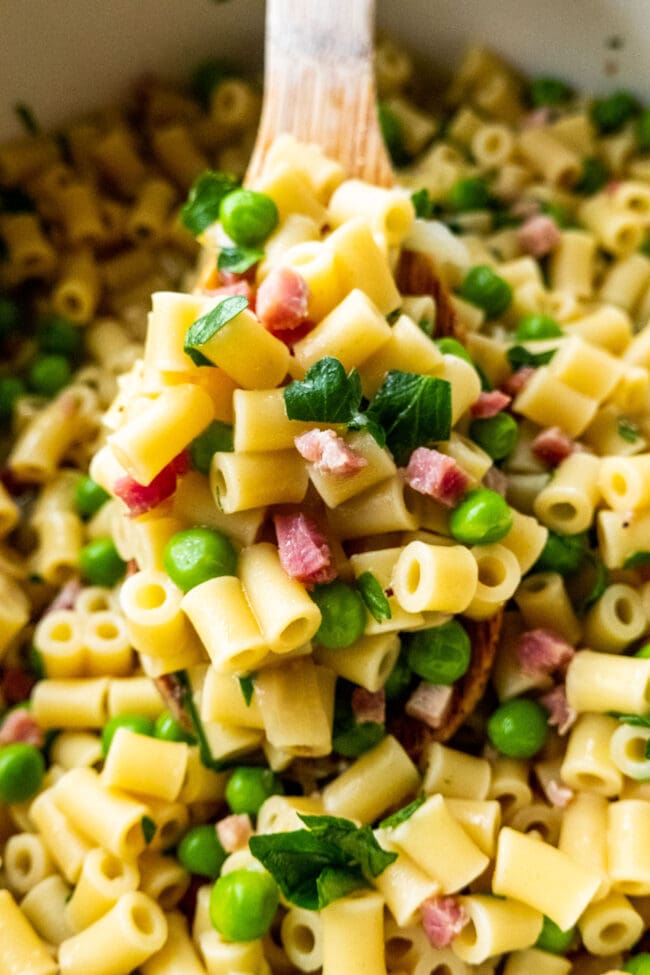 Pasta and Peas (30 Minute Family Meal) - Brooklyn Farm Girl