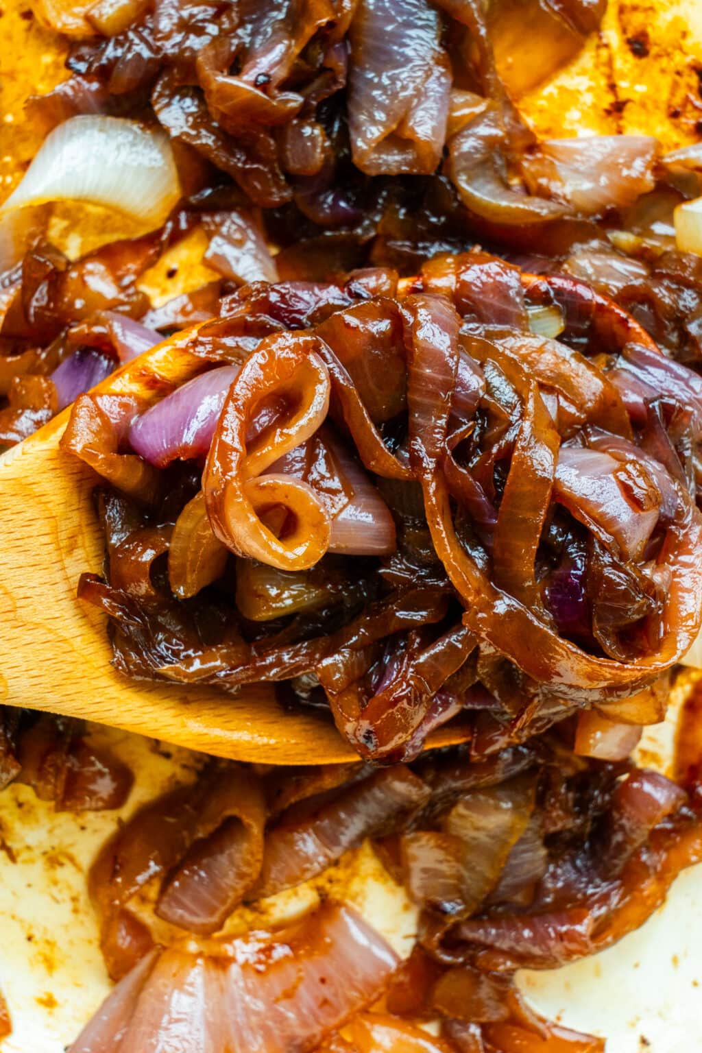 Quick Stovetop Caramelized Red Onions - Brooklyn Farm Girl