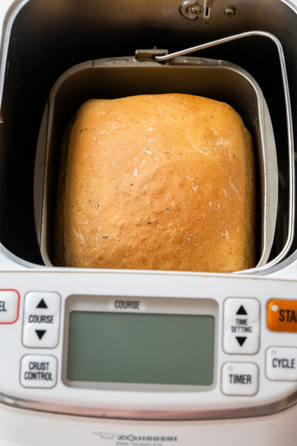 Bread Machine Italian Herb Bread (basil and oregano) - Brooklyn Farm Girl