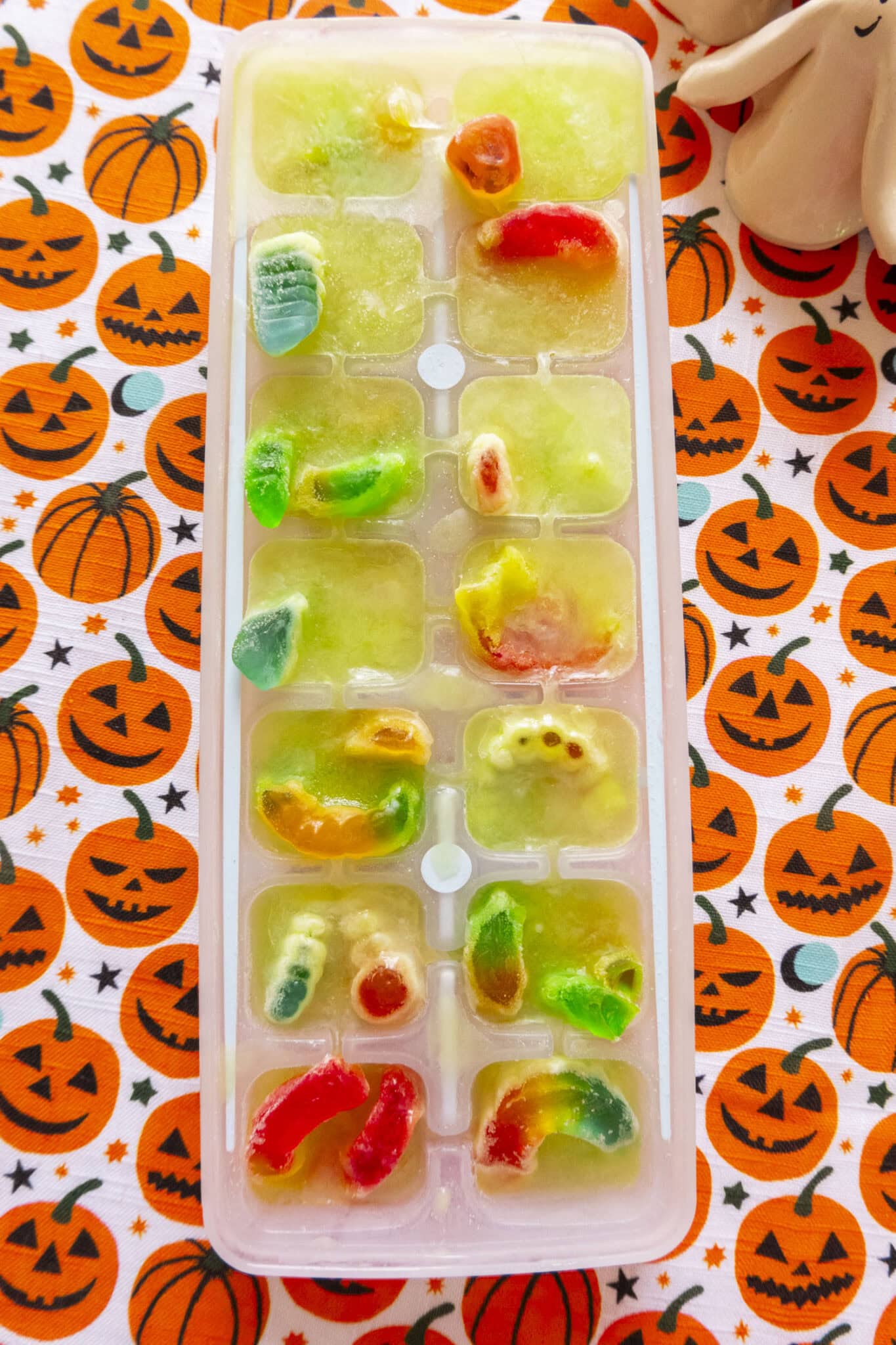 Halloween Gummy Worm Punch - Brooklyn Farm Girl